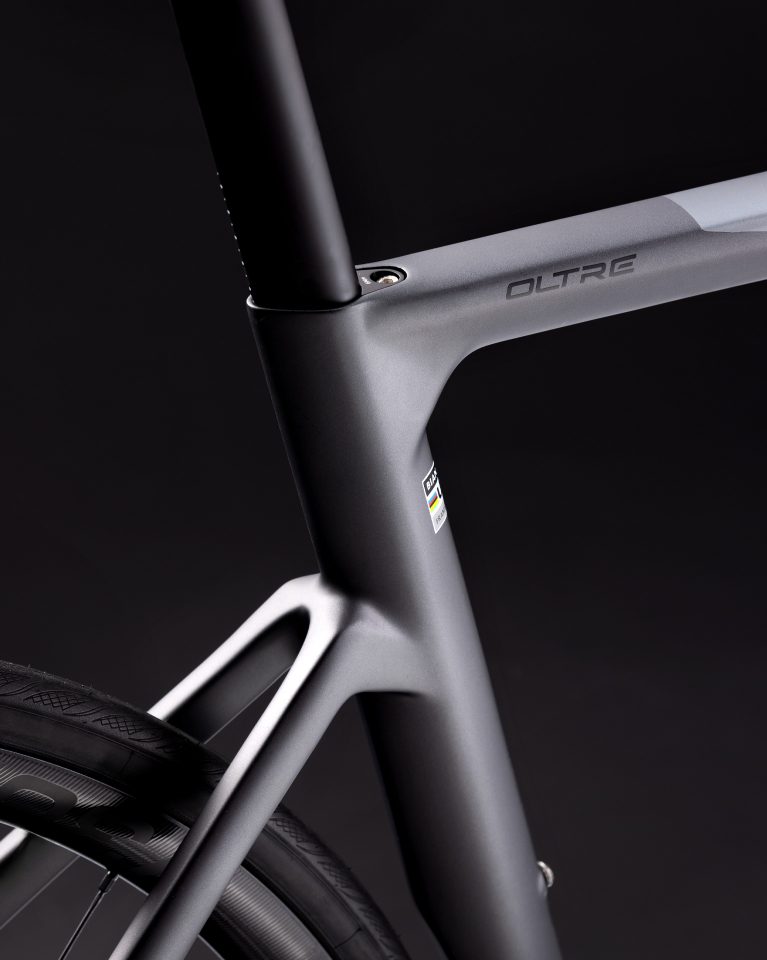 Bianchi unveils new colors for revamped Oltre range | Bianchi