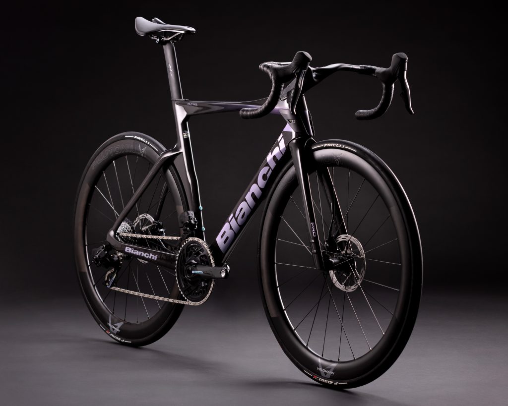 Bianchi unveils new colors for revamped Oltre range | Bianchi