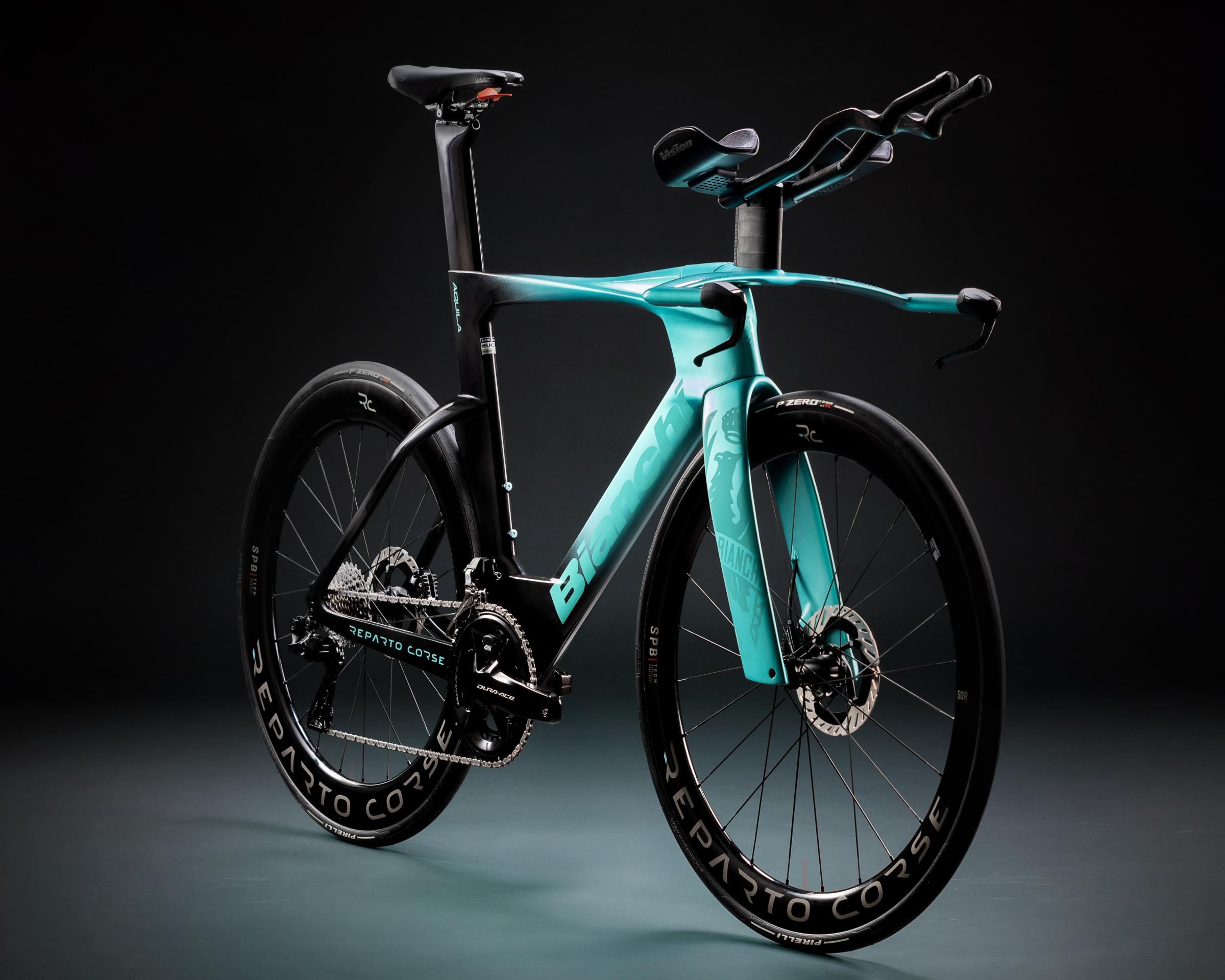 Bianchi unveils the new Aquila RC time trial model | Bianchi