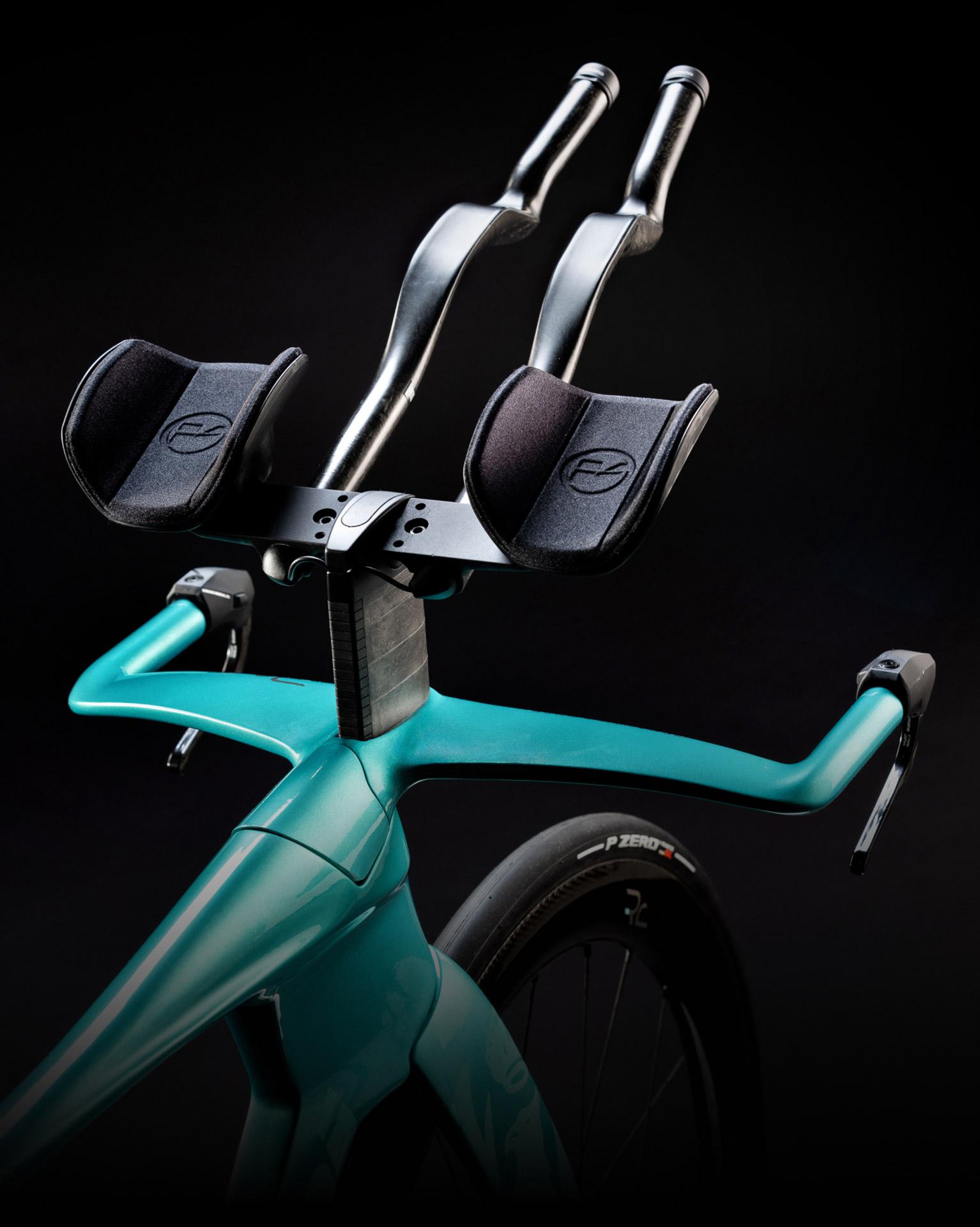 Bianchi unveils the new Aquila RC time trial model | Bianchi